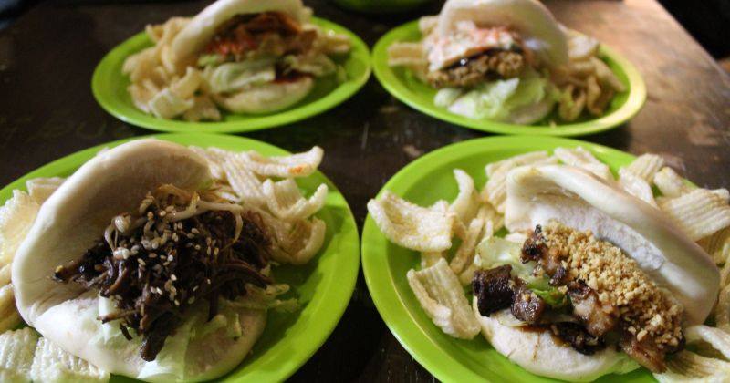 Skinita Street Foodz in Kapitolyo Pasig: Serving Filipino Street Foods ...