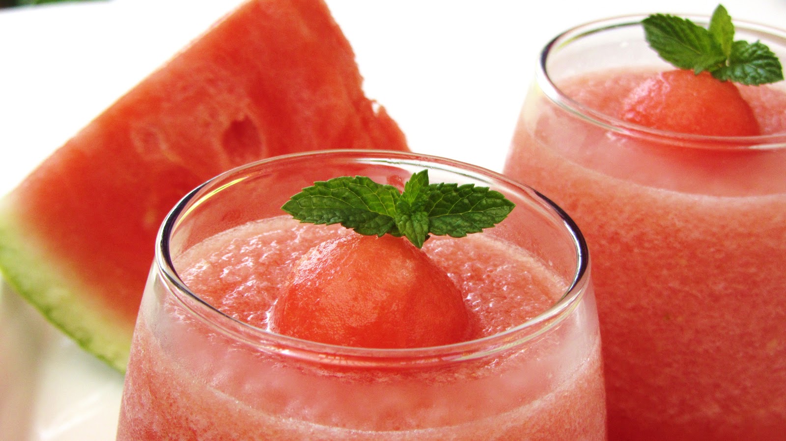 Let's eat......simple!: Watermelon n Ginger Slushy