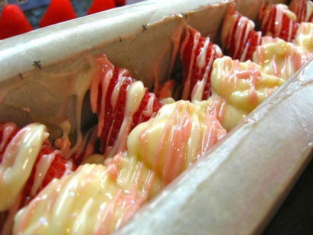 Soap & Restless: The Long Overdue Soap Video - Berry Chocolate