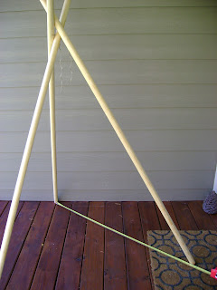 radiance from ruins: Holiday 2011- DIY Indoor Tipi