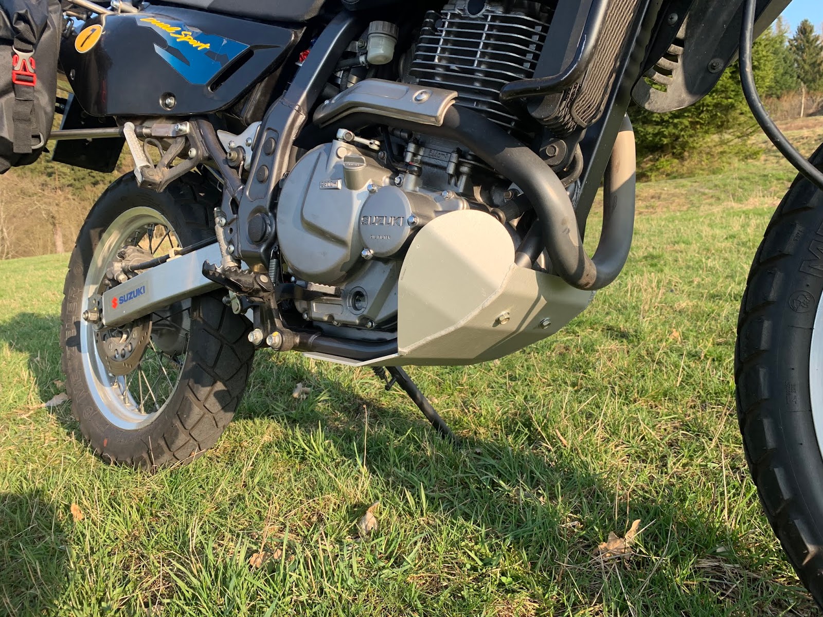 Der SUZUKI DR RALLYE & DR CUSTOM BIKE BLOG: DR 650 SE - HRT Tuning in ...