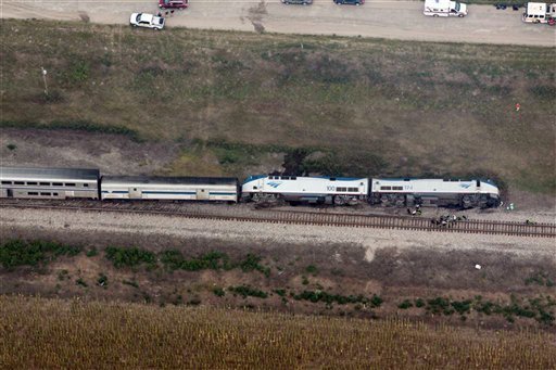 Colorado Railroads: Amtrak's California Zephyr Hits Crane, Derails - 22 ...