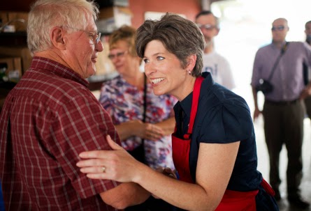 EBL: Republican Joni Ernst embraces voters at the Iowa State Fair Rule 5