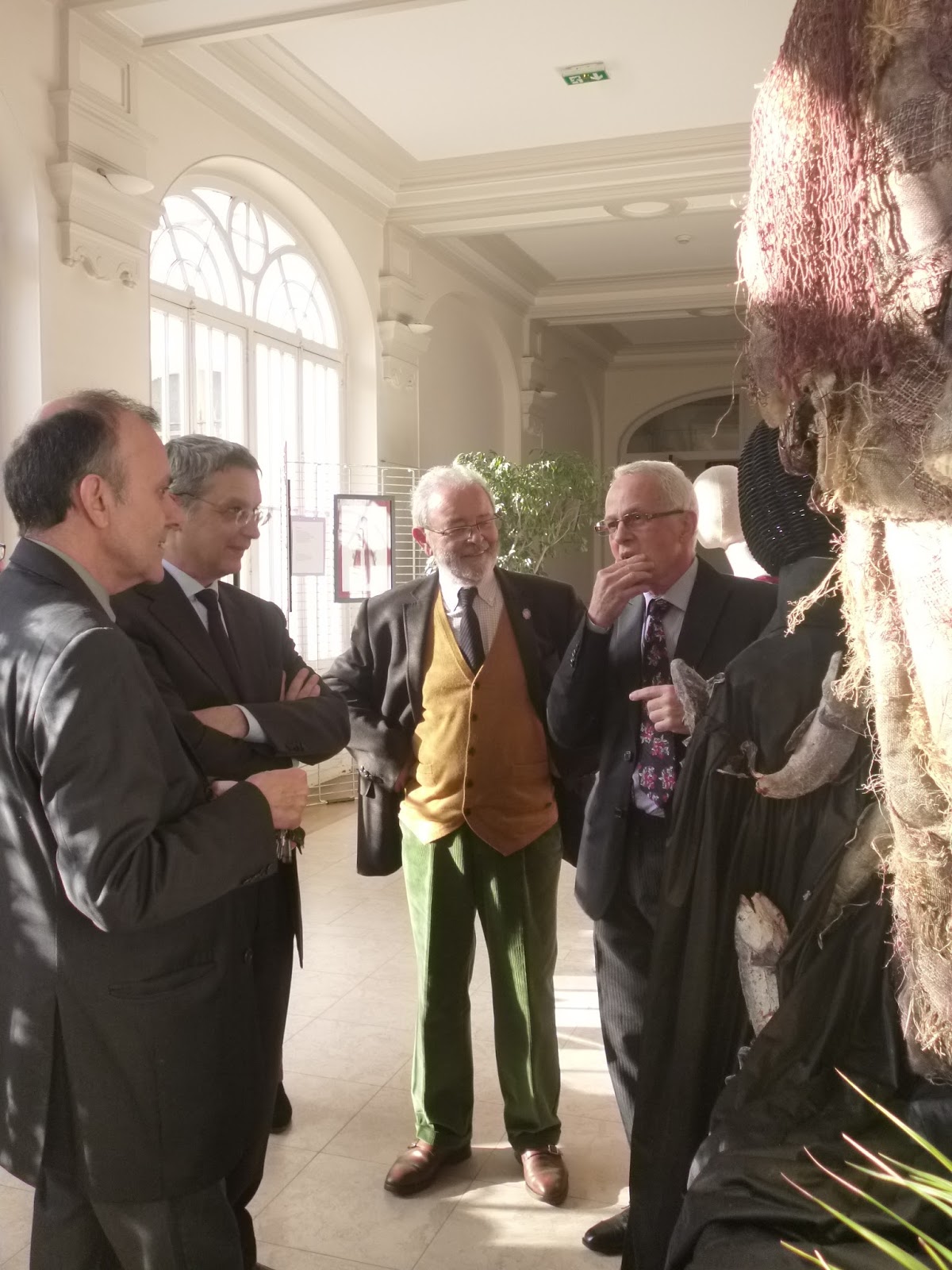 Daniel Ogier le décorateur: EXPOSITION DES MAQUETTES ET COSTUMES DE ...