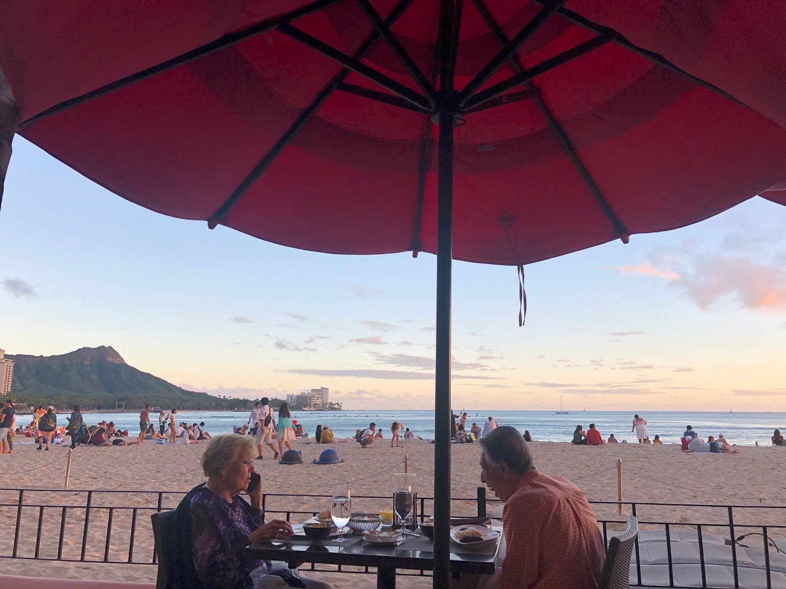 さとうあつこのハワイ不動産: AZURE＠Royal Hawaiian Hotel のテイスティングメニュー