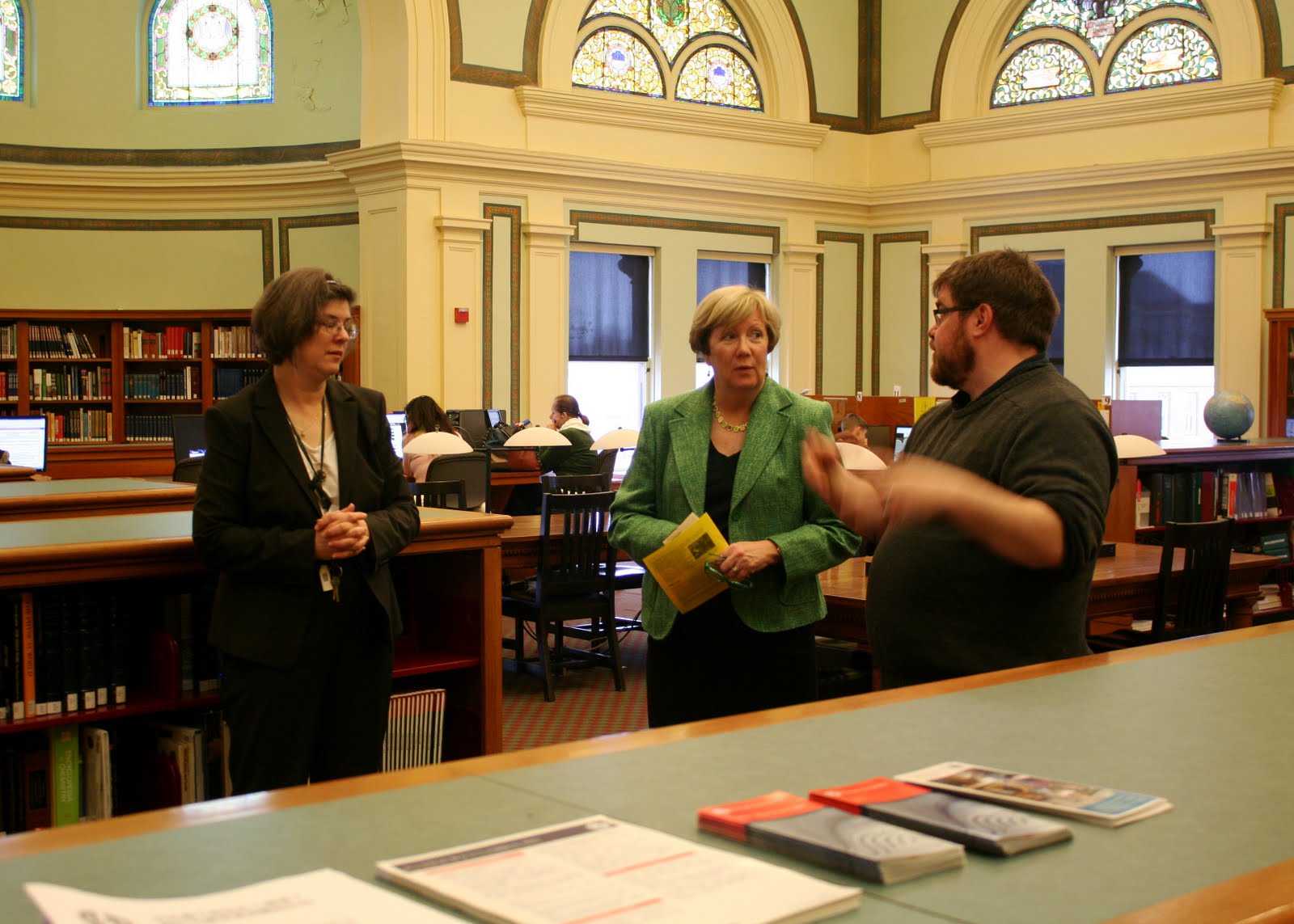 Pollard Memorial Library Blog: The Pollard had a special visitor yesterday