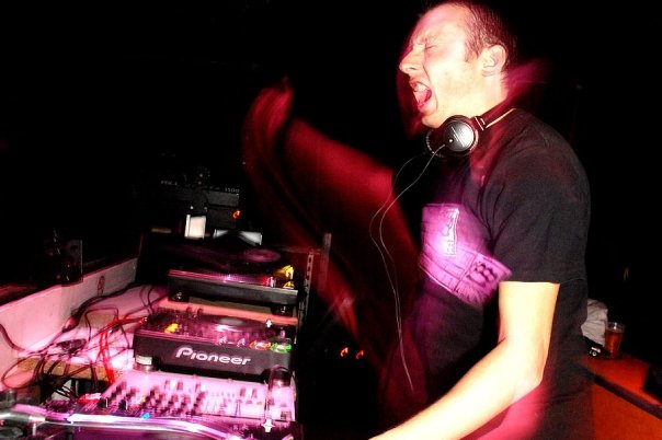 Strictly Nuskool Blog: STRICTLY NUSKOOL BLOG pres. 'TOP 5 RELEASES OF ...