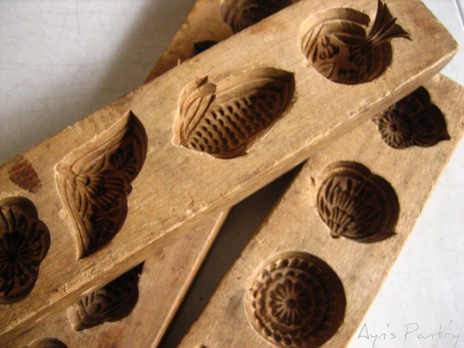 Seni Ragam Hias Alat Domestik