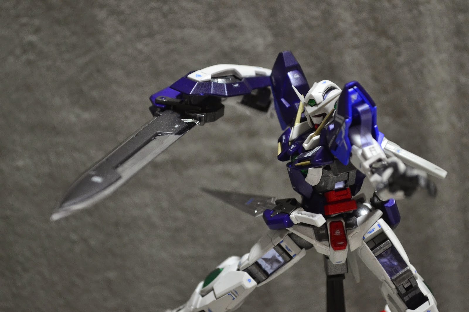 Gunplanerd: Kit Insight: RG 1/144 GN-001 Gundam Exia (Painted Build)