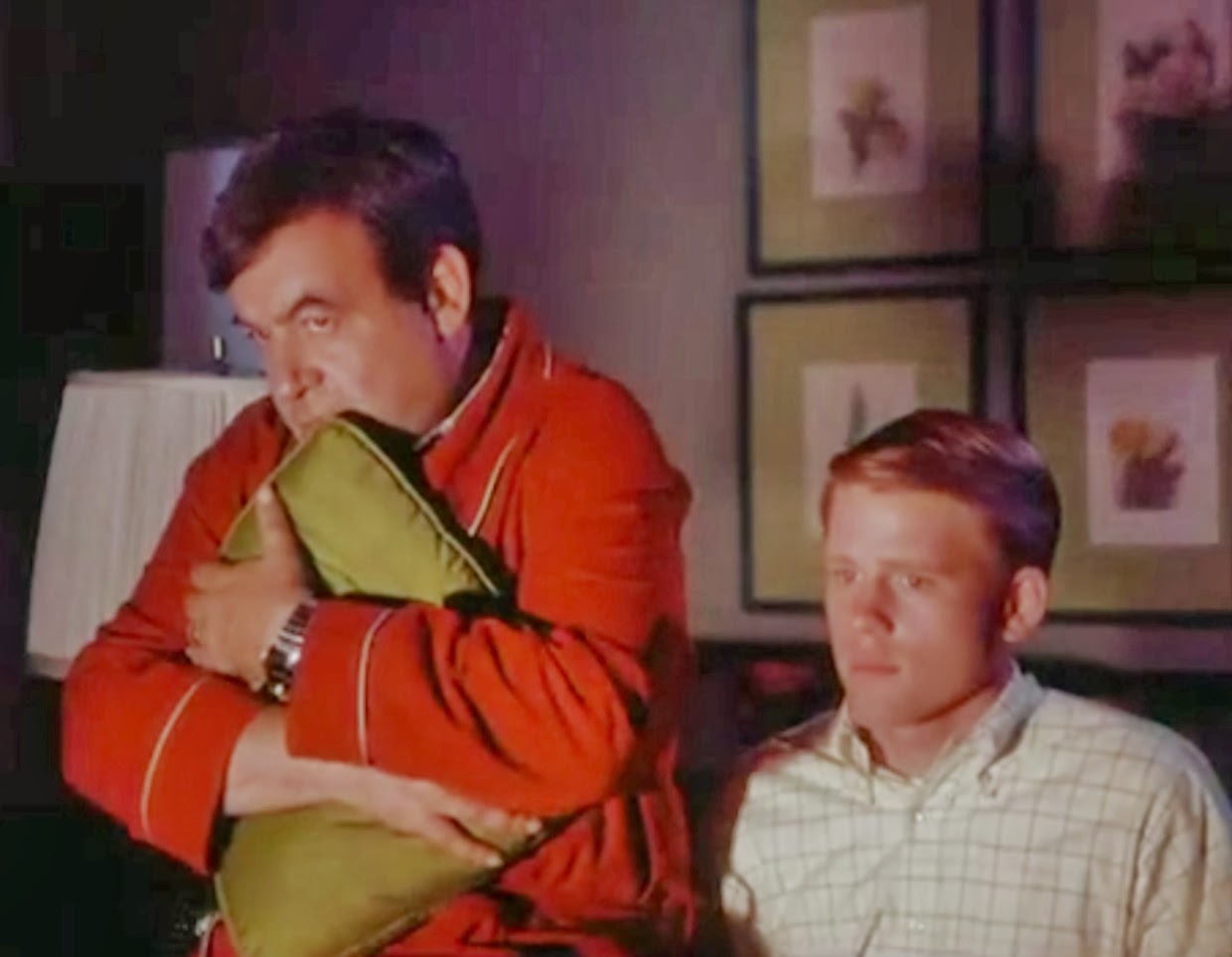 Holiday Film Reviews: Happy Days: "Haunted"