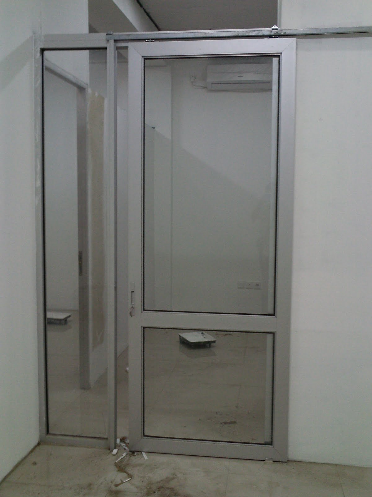 Pintu Aluminium Sliding Wc | Pintu Aluminium 0813-1015-7660