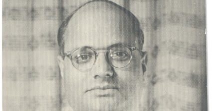 The Noon Meem Rashed Archive: A Photograph of N. M. Rashed by Khatir ...