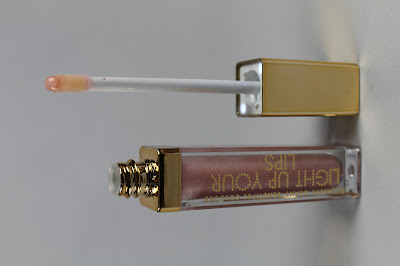 Shine Beauty Beacon: Kim Kardashian Feel Pretty Lash & Lip Look