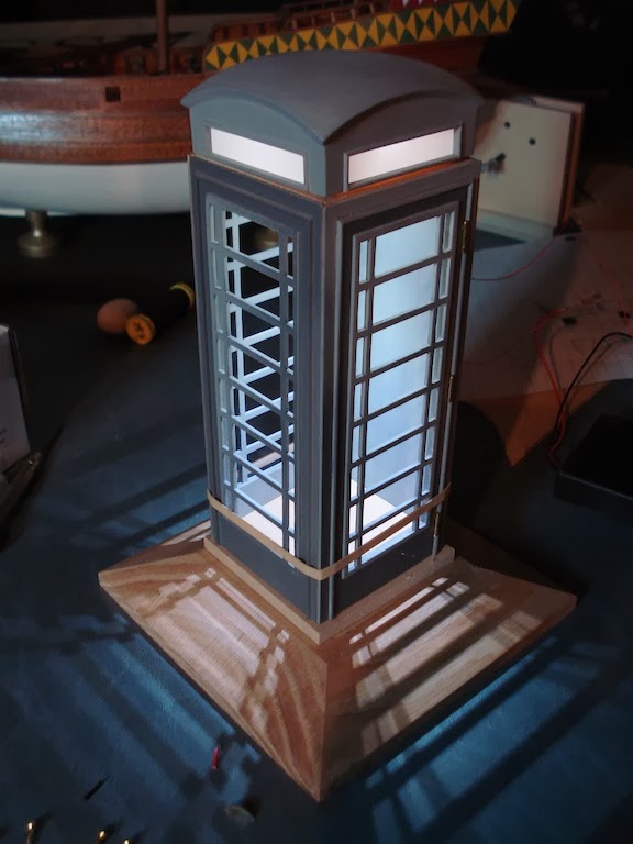 Scott's Workshop Notes: British Phone Box Model