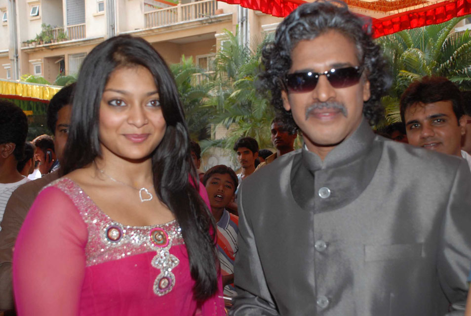 Photo Galleri: UPENDRA’S ‘GOD FATHER’ MUHURATHA