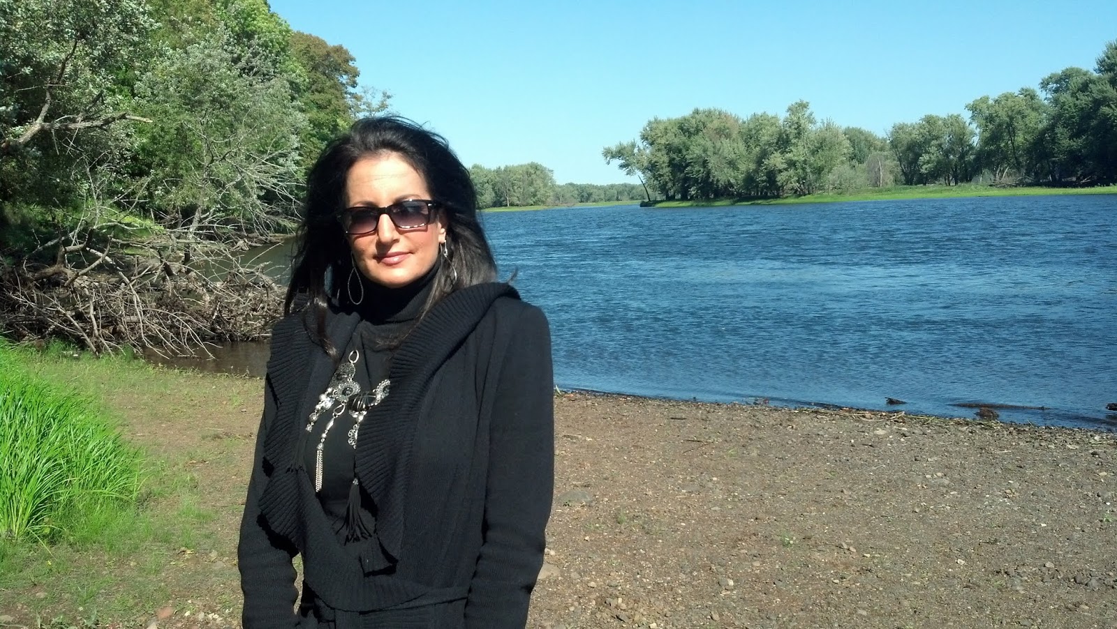 Lion News: Sandra Grazzini-Rucki Caught Stabbing Co-Defendant Dede ...