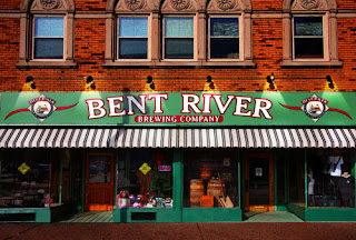 Sud Savant: Bent River - Uncommon Stout