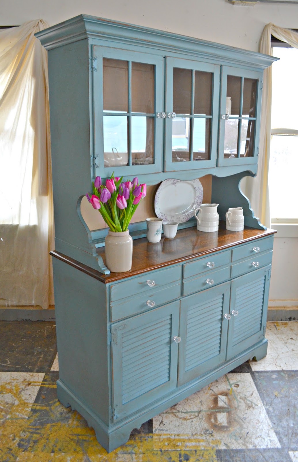 Heir and Space: A Maple Ethan Allen Hutch in Blue and Cream