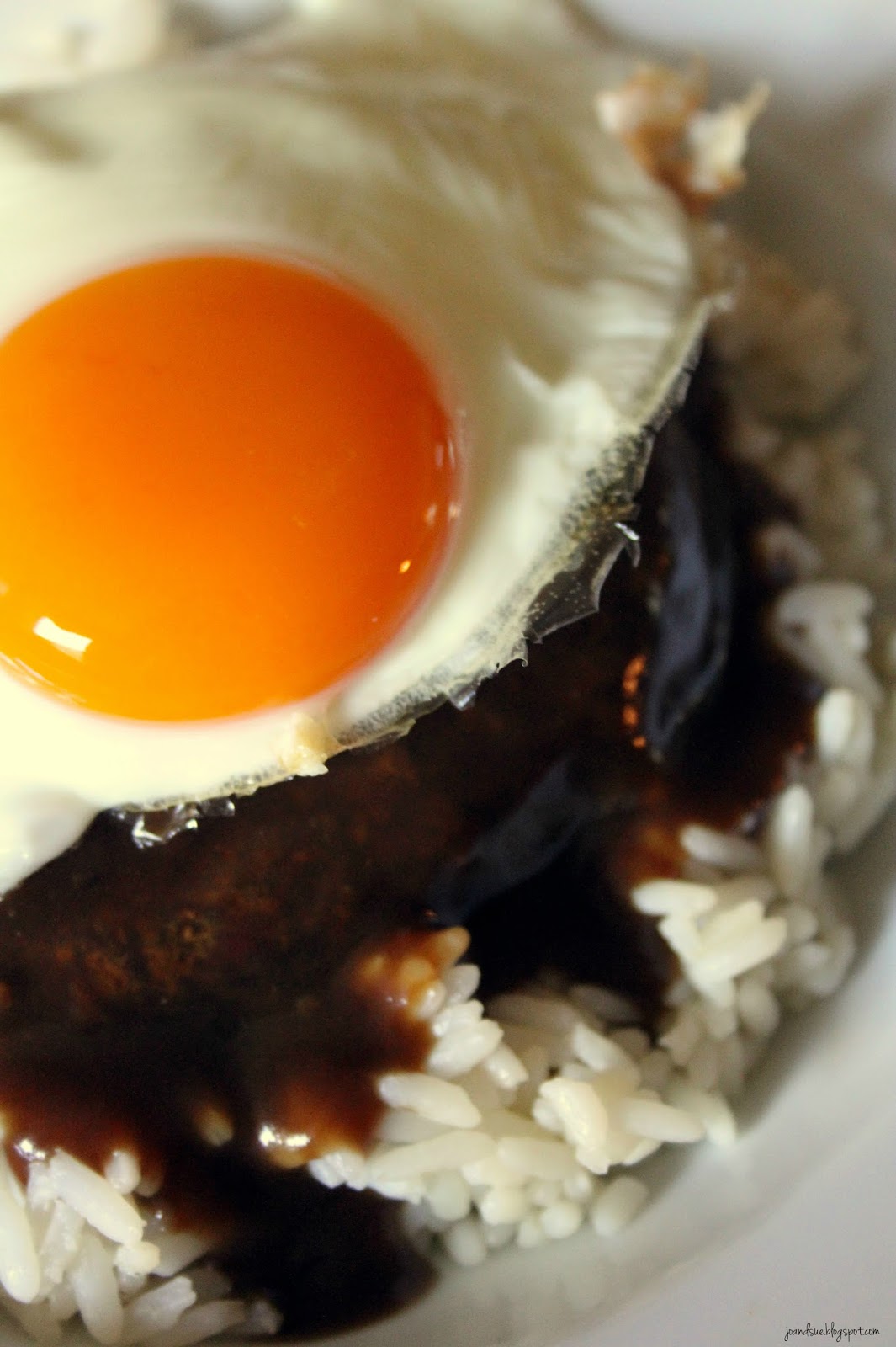 Jo and Sue: Loco Moco