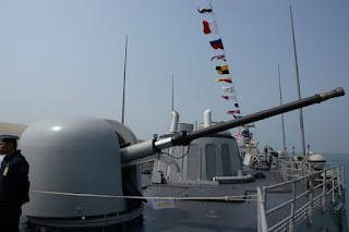 Blair's 軍事,警察及消防攝影: MK-75快砲 (76快砲)