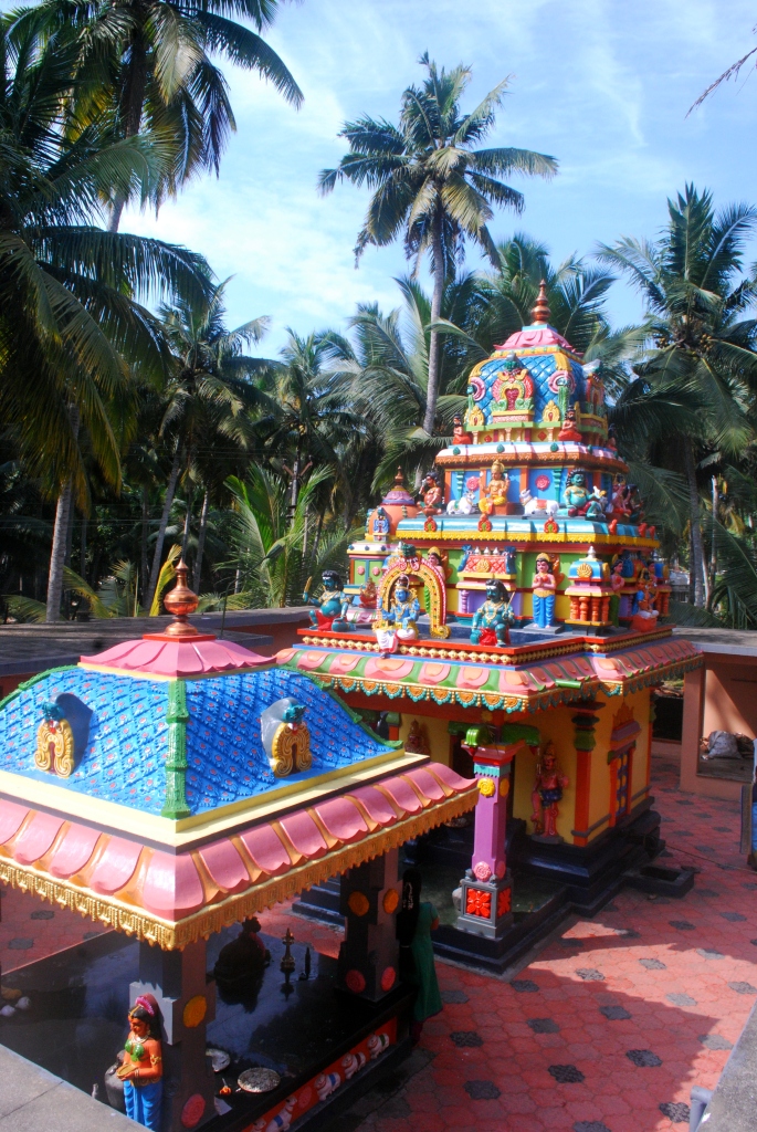 Tamilnadu Tourism: Ilampalamukku Mahadevar Temple, Kollemcode, Kanyakumari