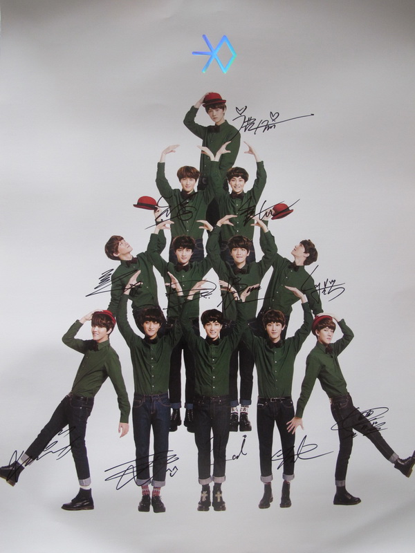 EXO Signed Posters ~ iKPOP STORE