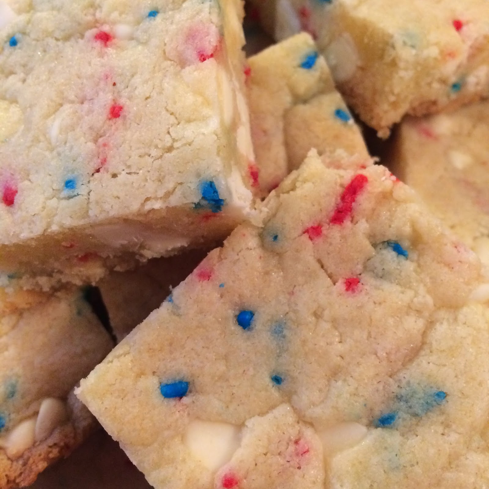 LIFE is better in PINK: Fourth of July Funfetti Bars