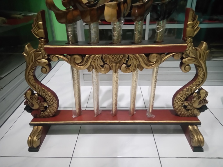Jagrak Keris Isi 5 Bahan Kayu Jati -Z202 | Keris Pusaka