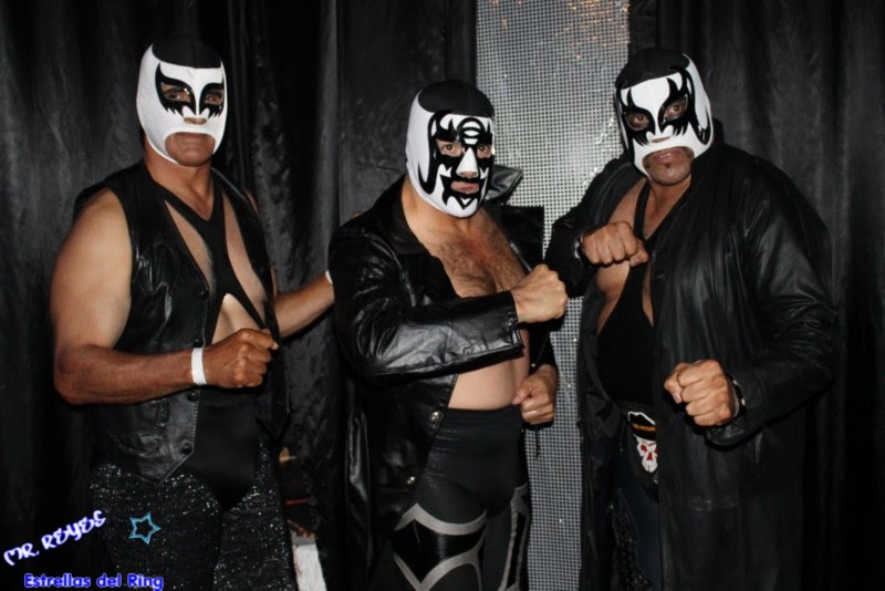 ESTRELLAS DEL RING.: Carmelo Reyes "Cien Caras"