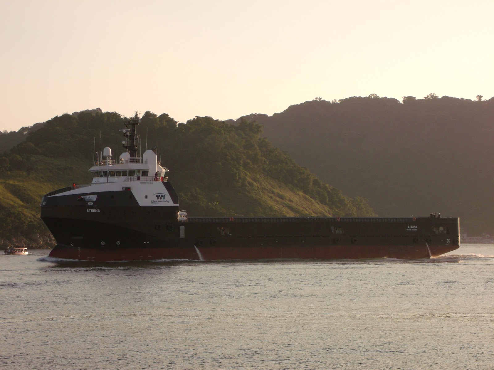 Navios de Santos & CIA: Navio STERNA (offshore da Wilson Sons)