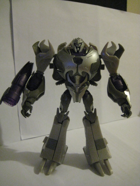 ChCse's blog: Toy Review: Transformers Prime First Edition Deluxe Megatron