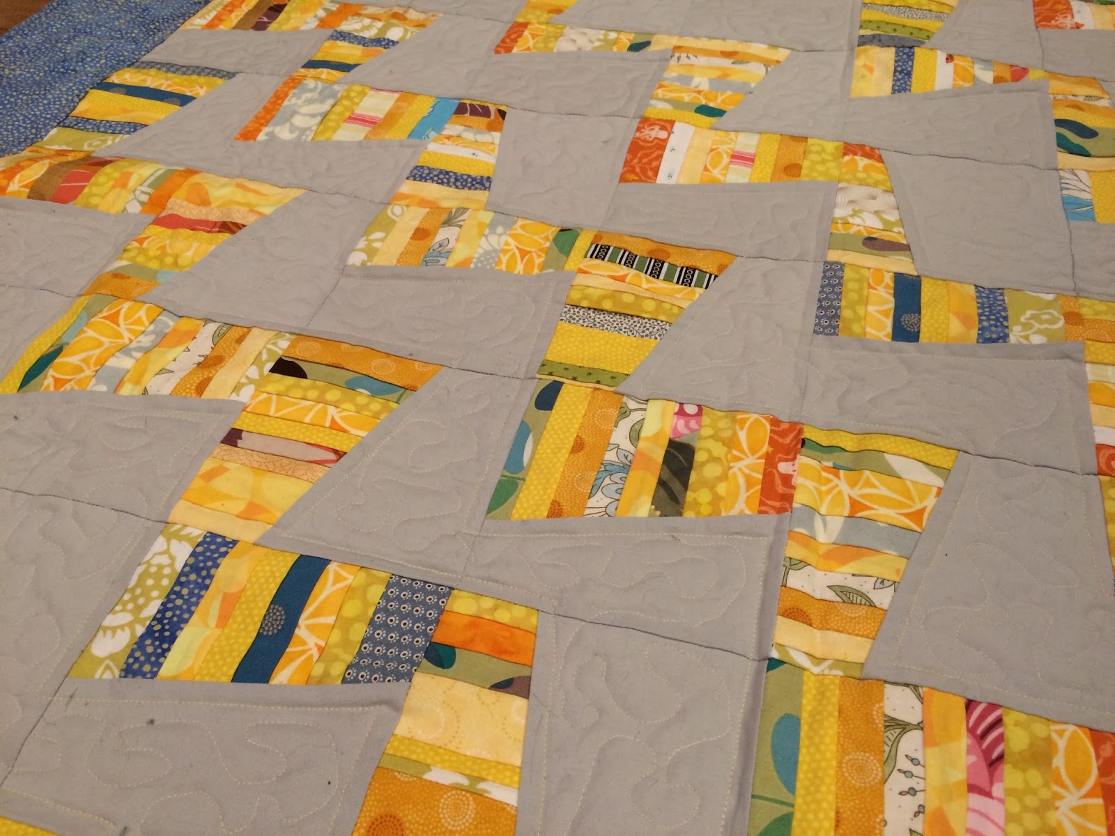 Sewing Machines and Sew Forth: Lightning Bolt Baby Quilt
