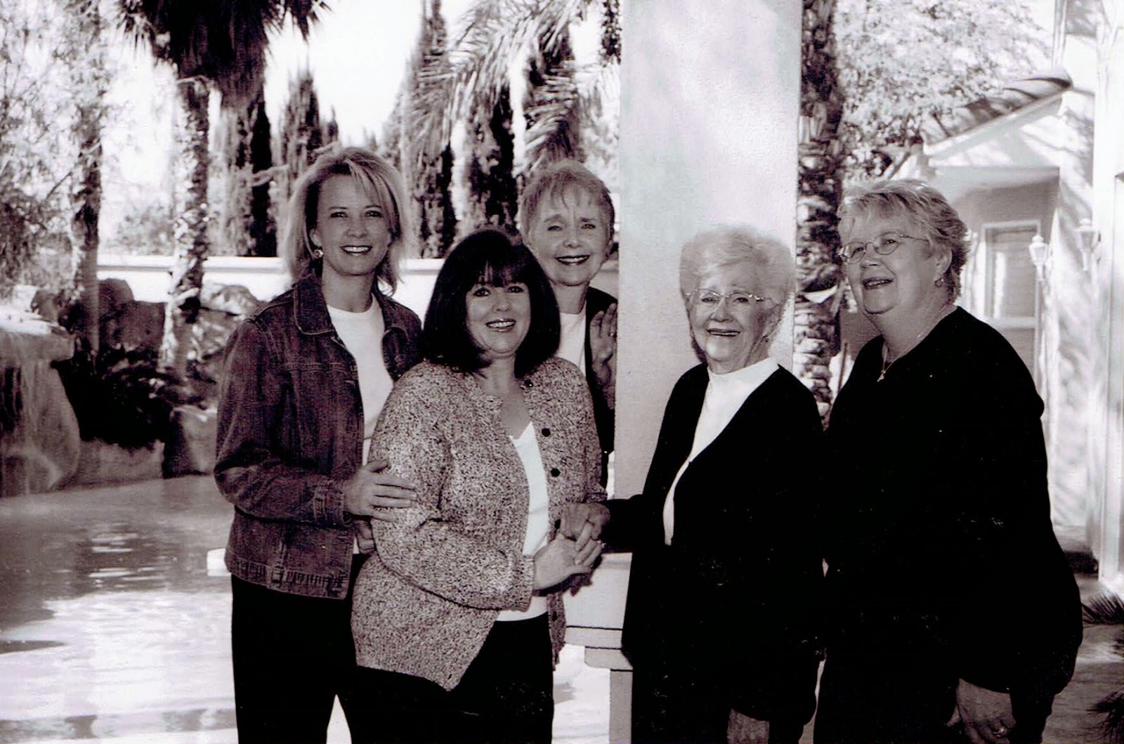 Gayla Gorton Family History: 2005 Gayla and Daughters Photos