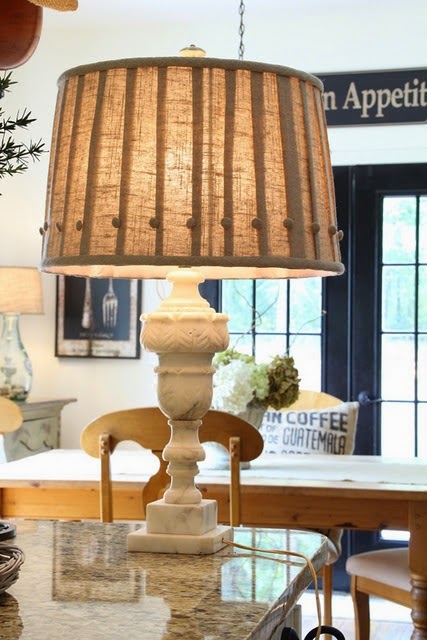 Alabaster Lamps: Classic Decor