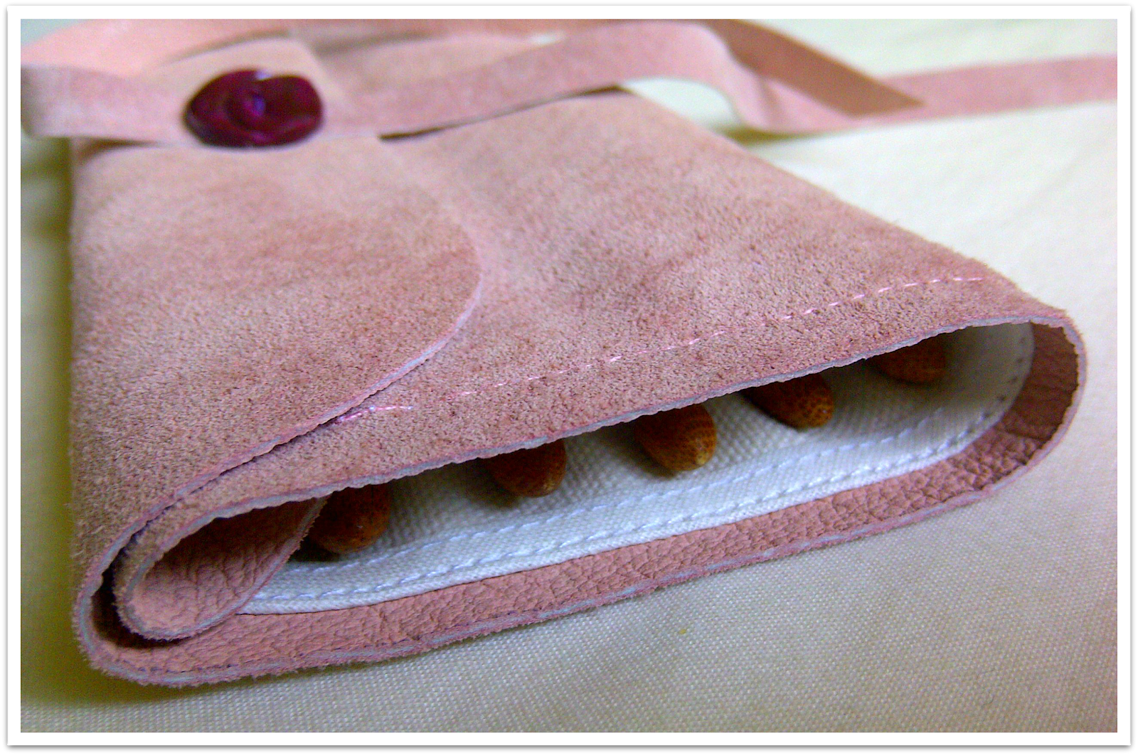 Refashion Co-op: How To: Suede Crochet Hook Roll