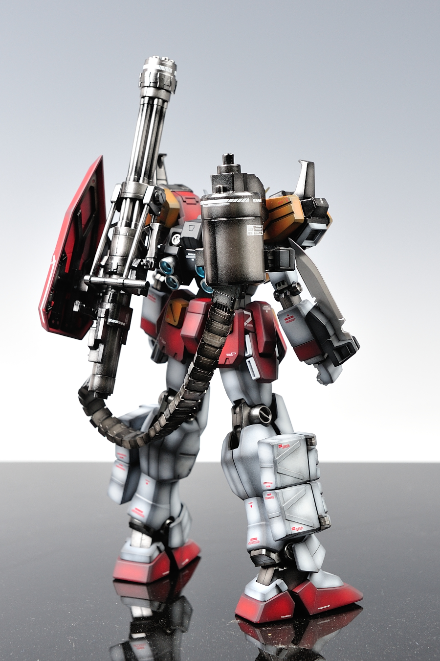 GUNDAM GUY: MG 1/100 Gundam Heavy Arms - Painted Build