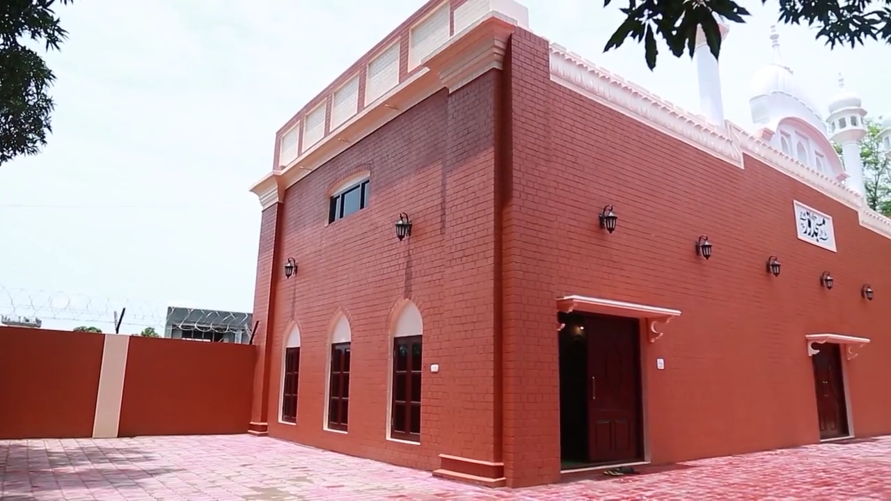 AHMADIYYA MOSQUE: Noor Mosque - Qadian Punjab India