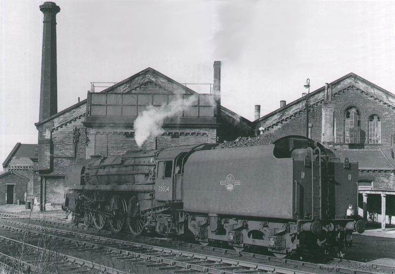 Steam Memories: Manningham Loco sheds and station