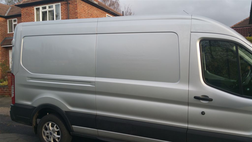 The Green I Signs Blog: Silver ford transit van sign writing & cut to ...