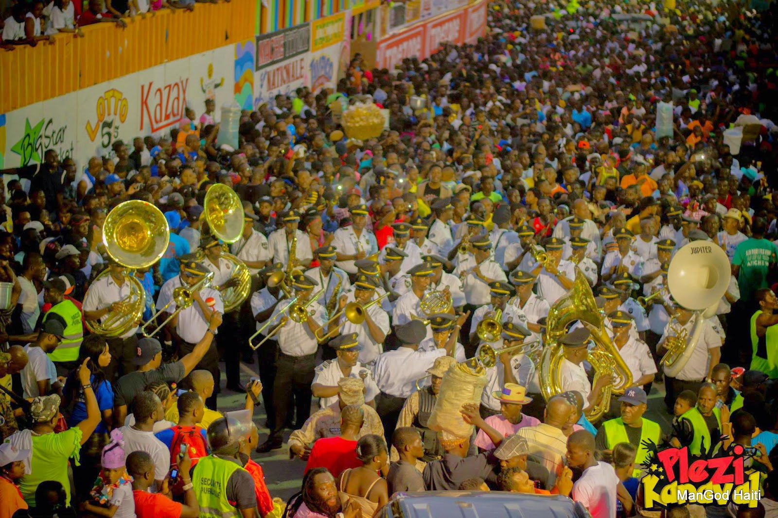 ManGod's Kanaval Haiti: Plezi Kanaval - Défilé Carnaval National 1er ...