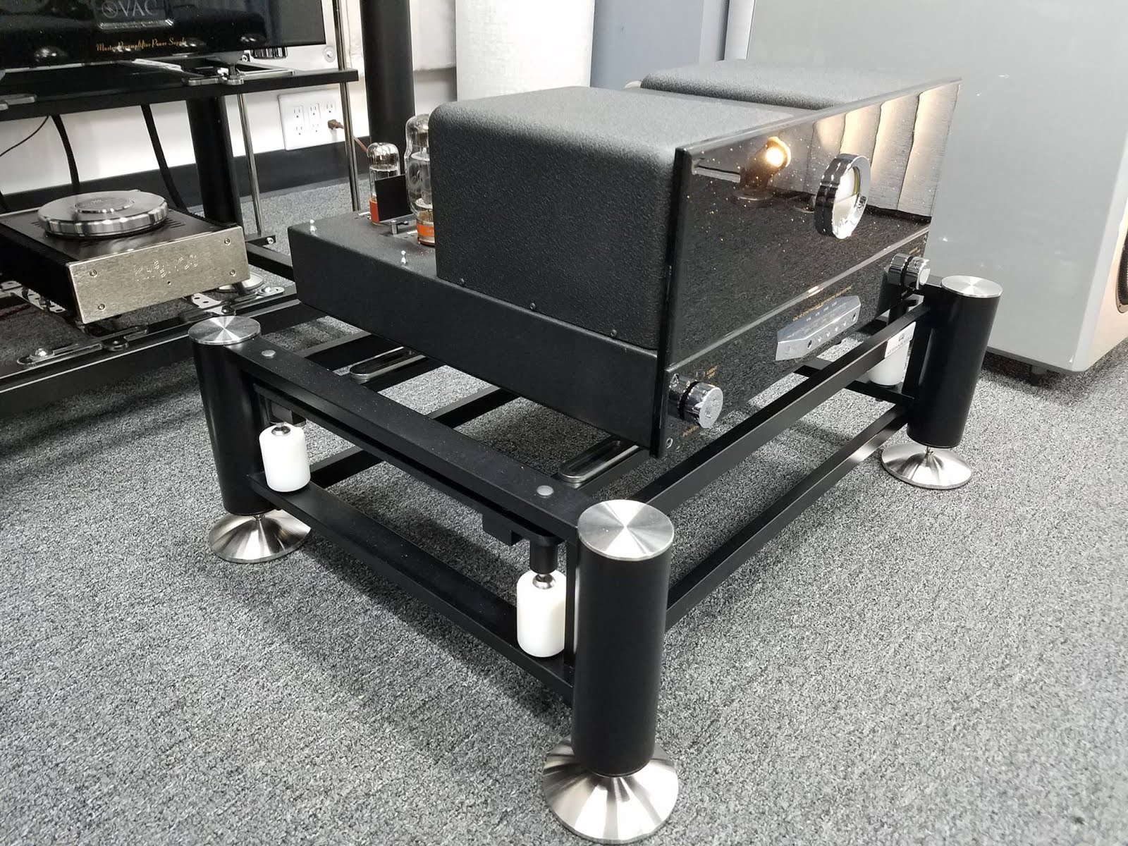 ARTESANIA AUDIO EXOTERYC RACK AND AIRE PLATFORM – M & S | Ultimate High ...