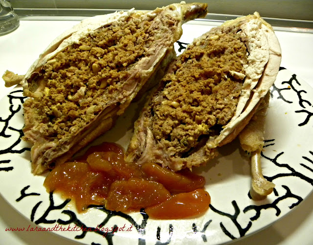 Lara&theKitchen: LA GALLINA BOLLITA RIPIENA