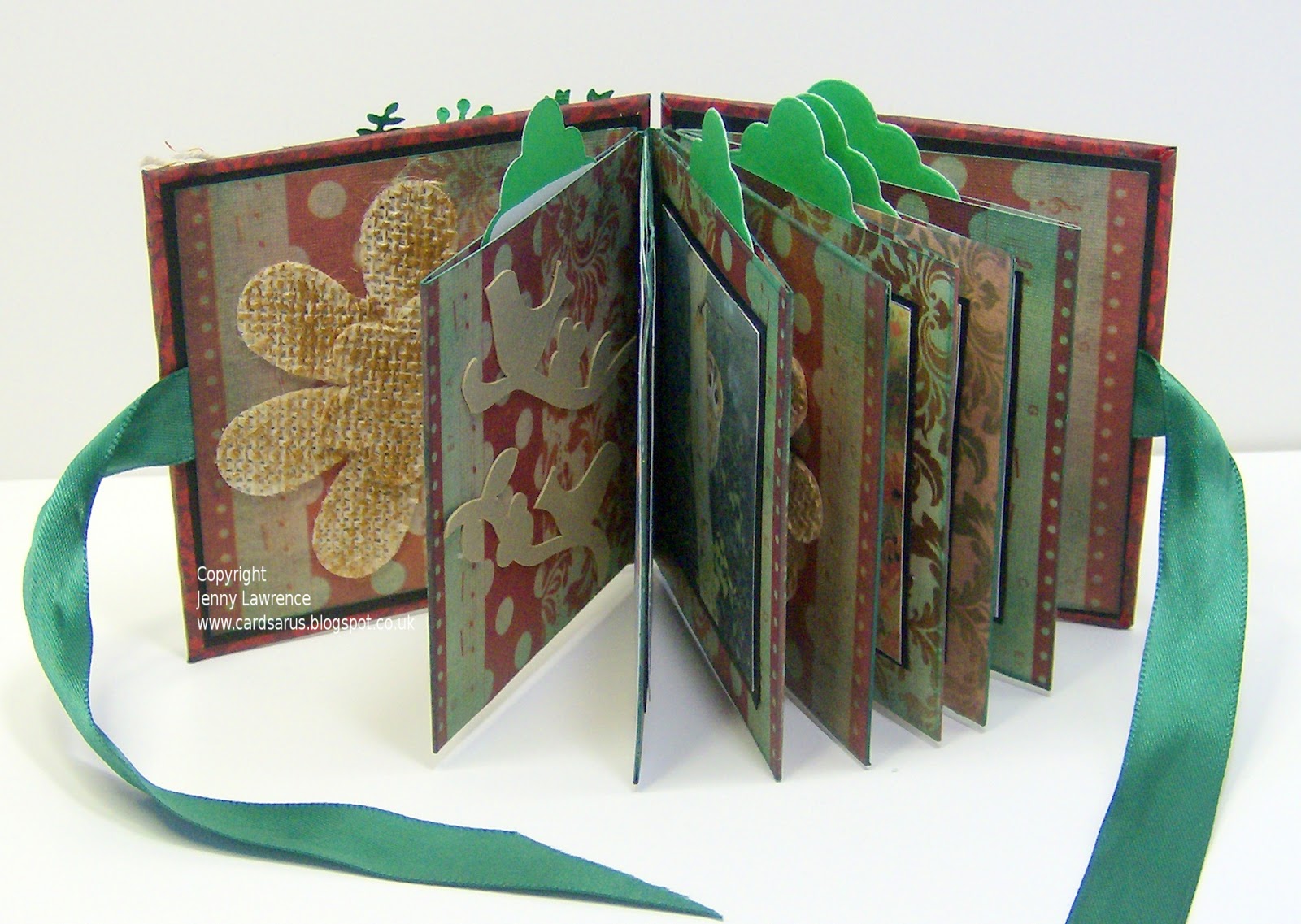 CARDSARUS: 3x3 MINI BOOK MADE WITH SOME SNIPPETS