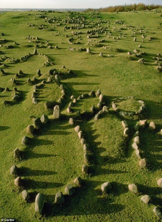 Mother Earth: Womb (Symbolism:Cave/Grove,Sacred/Apple/Cherry ...