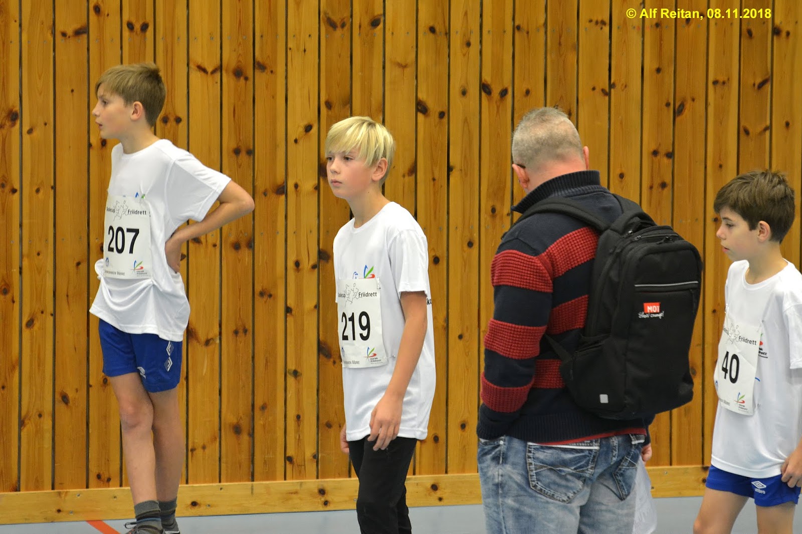 Klar til lengdehopp, 6. klasse Gutter.