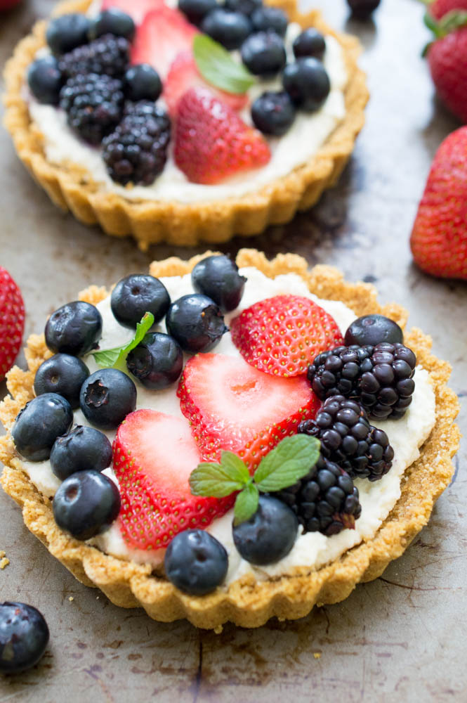 No Bake Mascarpone Fruit Tarts | Unique Foods Recipes