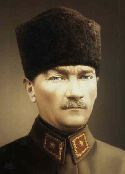 ΜΟΥΣΤΑΦΑ ΚΕΜΑΛ ΑΤΑΤΟΥΡΚ (1881-1938)