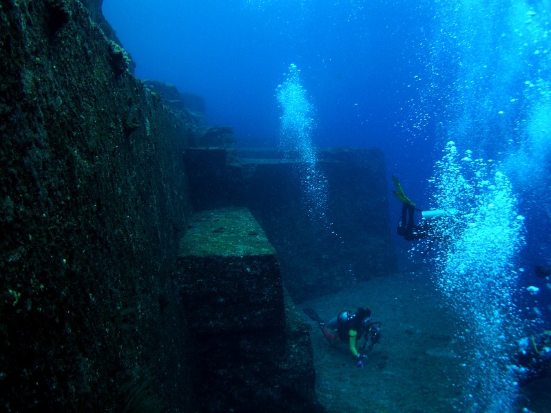 Suburban spaceman: Japan's Yonaguni-Jima – Mysterious Underwater Pyramid