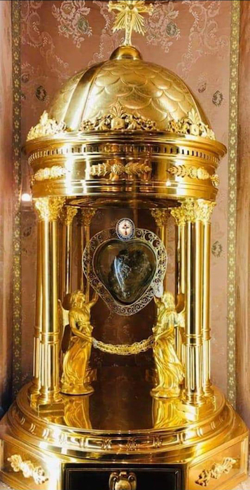 Relikui Santo Camilus de Lellis, Pelindung Orang Sakit