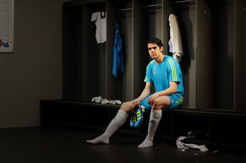Ricardo Kaka : Adidas adiPower Predator - Soccer Series Wallpapers